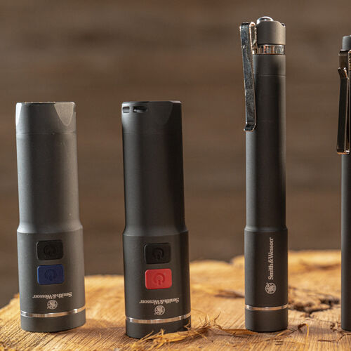 Night Guard® Dual Beam Flashlight | Smith & Wesson