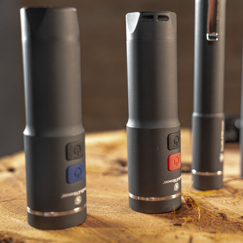 Night Guard® Dual Beam Flashlight | Smith & Wesson